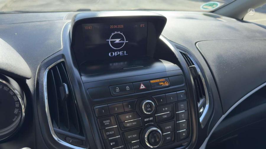 Черный Опель Zafira Tourer 2013 в Паневежис, объемом двигателя 1.96 л и пробегом 260 тыс. км за 4000 €, фото 21 на AUTOMOTO.COM.LV