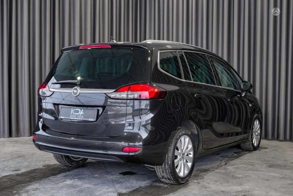 Black Opel Zafira Tourer 2014 in Marijampole, with an engine capacity of 1.96 L and mileage of 250 thousand km for 5450 €, photo 11 on AUTOMOTO.COM.LV