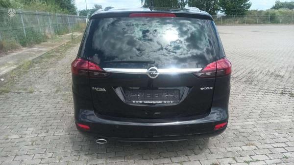 Melns Opel Zafira Tourer 2014 Marijampole, ar dzinēja tilpumu 1.96 L un nobraukumu 242 tūkst. km par 5500 €, foto 4 vietnē AUTOMOTO.COM.LV