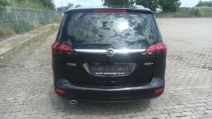 Черный Опель Zafira Tourer 2014 в Мариямполе, объемом двигателя 1.96 л и пробегом 242 тыс. км за 5500 €, фото 5 на AUTOMOTO.COM.LV