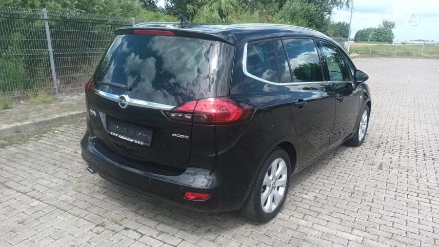 Черный Опель Zafira Tourer 2014 в Мариямполе, объемом двигателя 1.96 л и пробегом 242 тыс. км за 5500 €, фото 7 на AUTOMOTO.COM.LV
