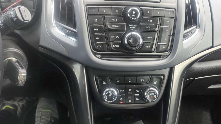 Черный Опель Zafira Tourer 2014 в Мариямполе, объемом двигателя 1.96 л и пробегом 242 тыс. км за 5500 €, фото 12 на AUTOMOTO.COM.LV