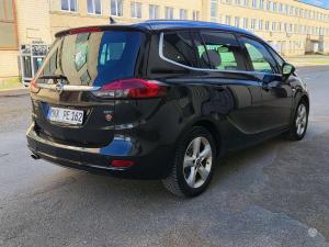 Черный Опель Zafira Tourer 2014 в Мажейкяй, объемом двигателя 1.96 л и пробегом 240 тыс. км за 5700 €, фото 5 на AUTOMOTO.COM.LV
