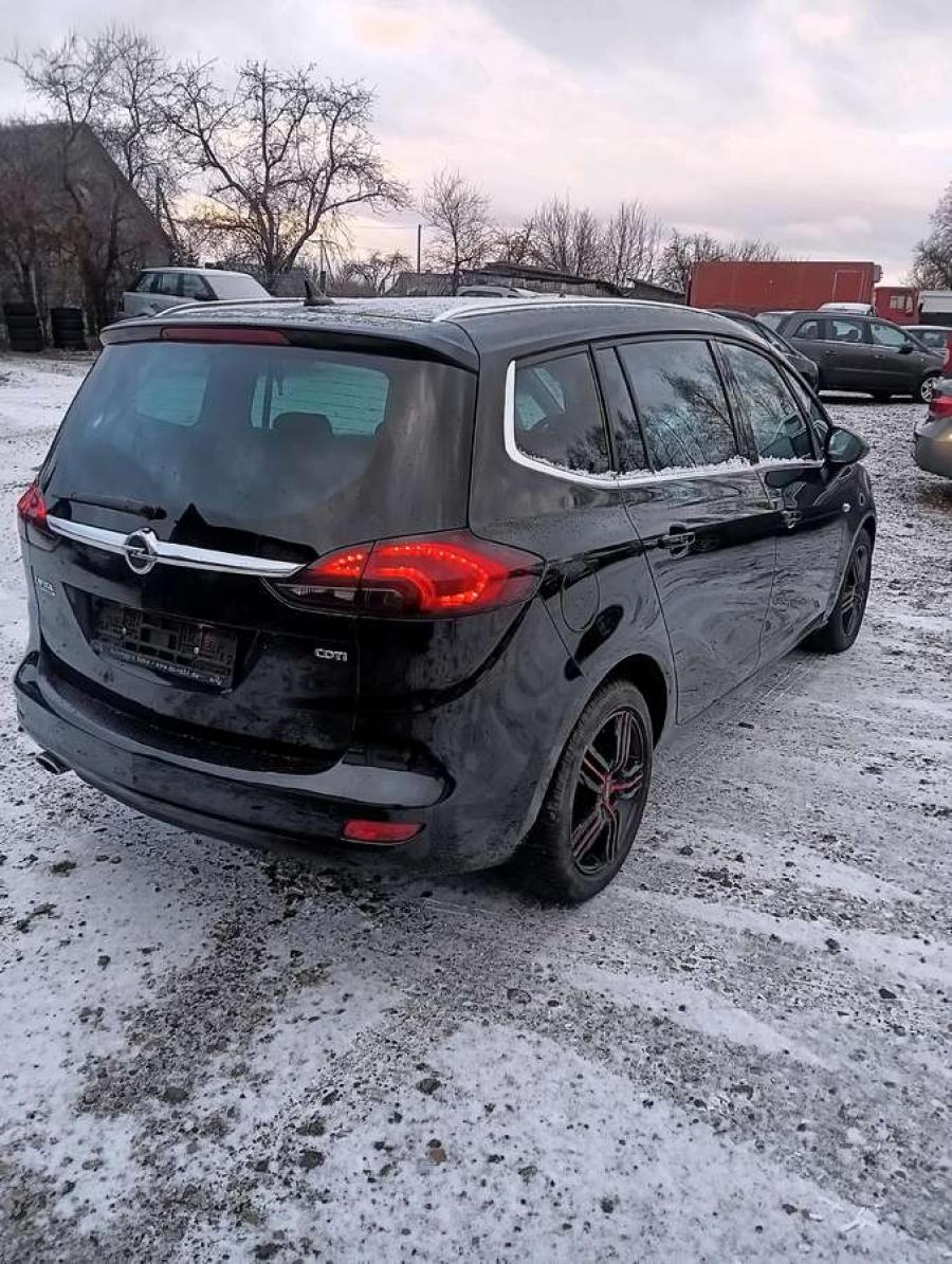 Melns Opel Zafira Tourer 2015 Ukmergė, ar dzinēja tilpumu 1.96 L un nobraukumu 293 tūkst. km par 5200 €, foto 5 vietnē AUTOMOTO.COM.LV