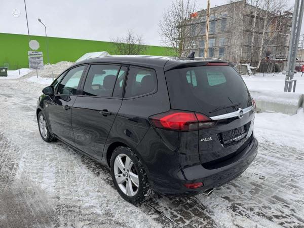 Melns Opel Zafira Tourer 2015 Kauņa, ar dzinēja tilpumu 1.96 L un nobraukumu 167 tūkst. km par 6450 €, foto 4 vietnē AUTOMOTO.COM.LV