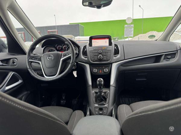 Melns Opel Zafira Tourer 2015 Kauņa, ar dzinēja tilpumu 1.96 L un nobraukumu 167 tūkst. km par 6450 €, foto 7 vietnē AUTOMOTO.COM.LV