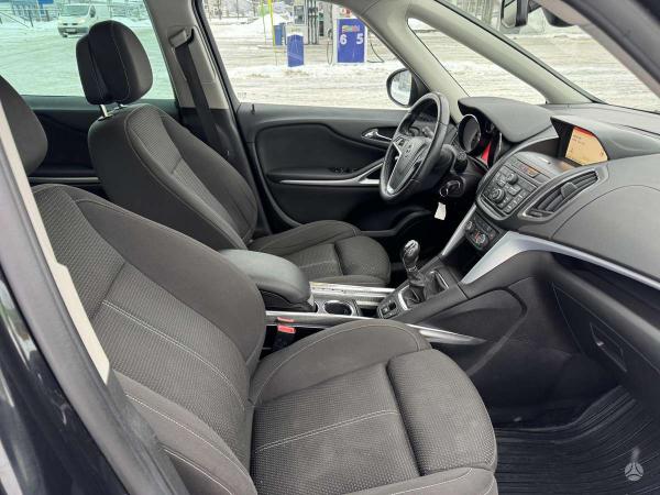 Melns Opel Zafira Tourer 2015 Kauņa, ar dzinēja tilpumu 1.96 L un nobraukumu 167 tūkst. km par 6450 €, foto 8 vietnē AUTOMOTO.COM.LV