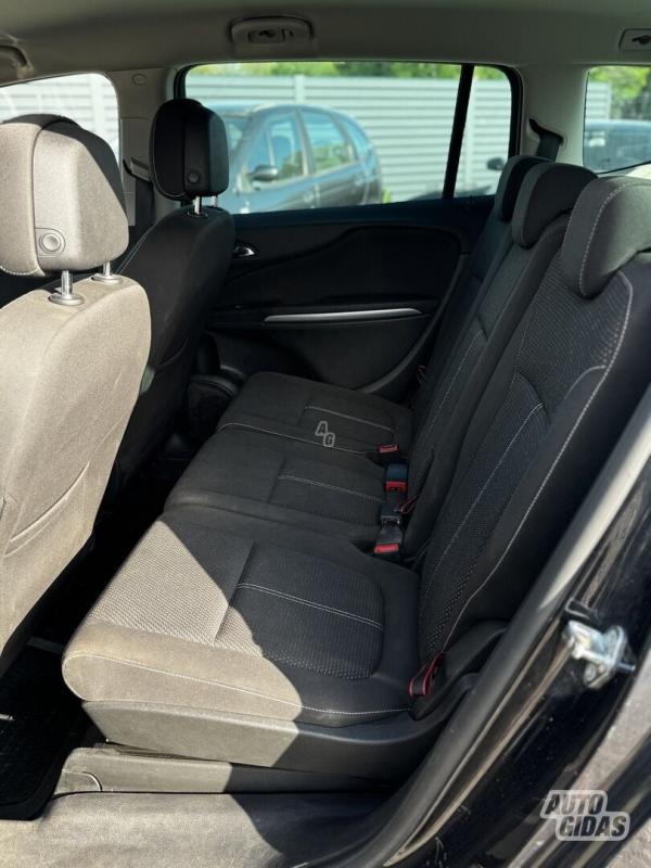 Black Opel Zafira Tourer 2015 in Klaipeda, with an engine capacity of 2.00 L and mileage of 285 thousand km for 5750 €, photo 9 on AUTOMOTO.COM.LV