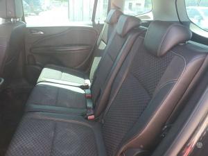 Melns Opel Zafira Tourer 2015 Viļņa, ar dzinēja tilpumu 1.60 L un nobraukumu 171 tūkst. km par 4500 €, foto 11 vietnē AUTOMOTO.COM.LV