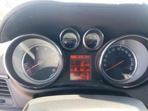 Melns Opel Zafira Tourer 2015 Viļņa, ar dzinēja tilpumu 1.60 L un nobraukumu 171 tūkst. km par 4500 €, foto 14 vietnē AUTOMOTO.COM.LV