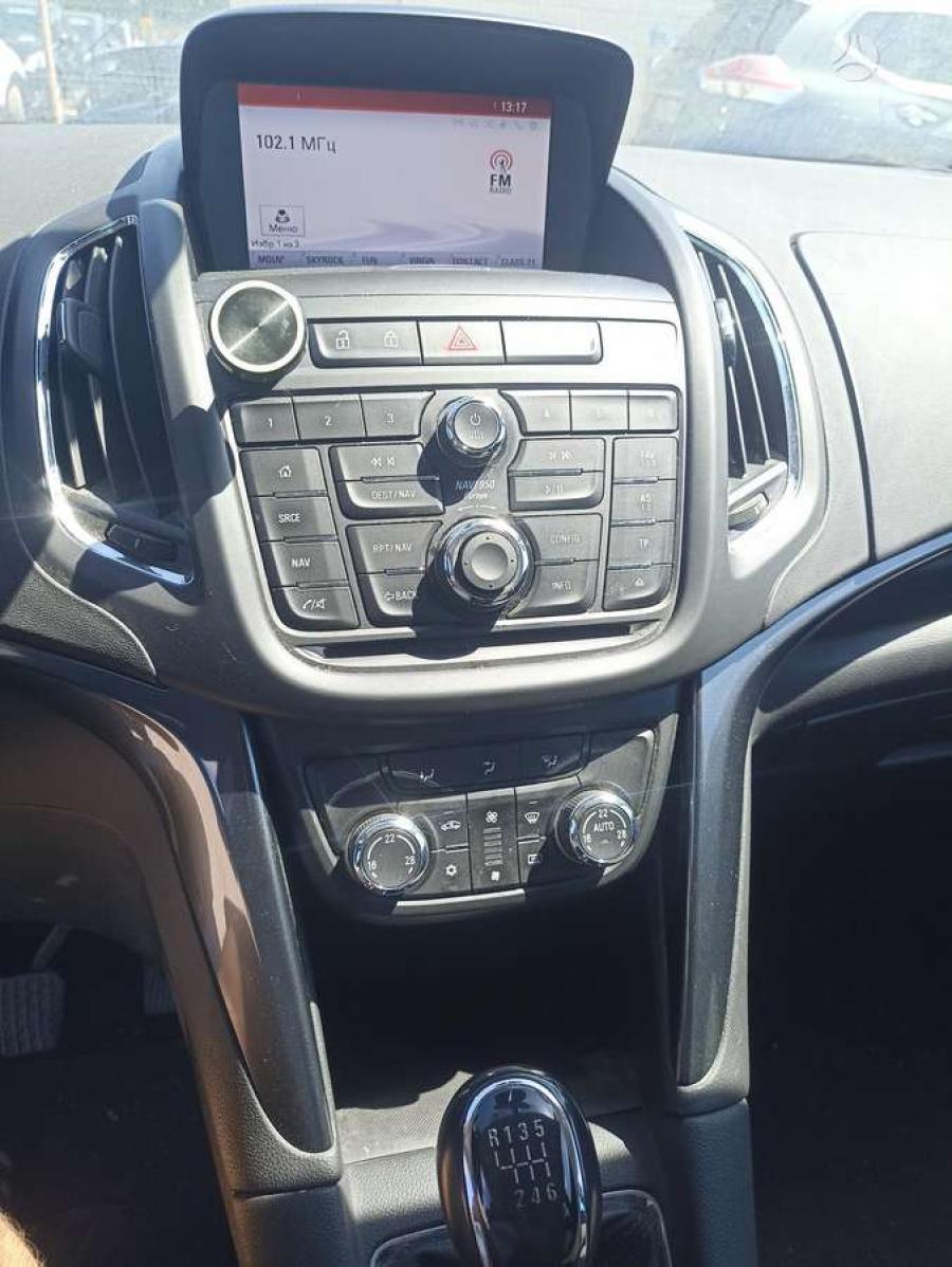 Melns Opel Zafira Tourer 2015 Viļņa, ar dzinēja tilpumu 1.60 L un nobraukumu 171 tūkst. km par 4500 €, foto 15 vietnē AUTOMOTO.COM.LV