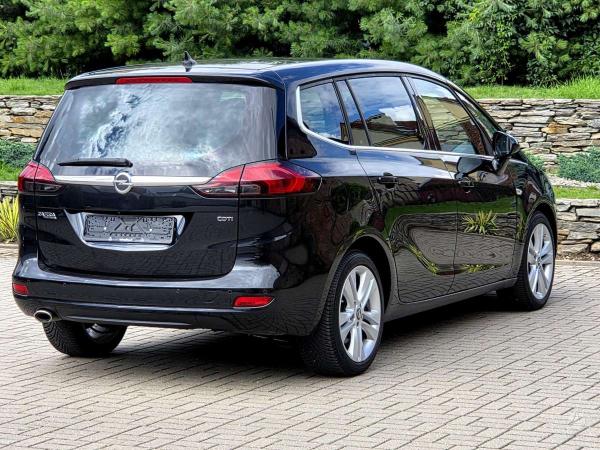 Melns Opel Zafira Tourer 2015 Kėdainiai, ar dzinēja tilpumu 1.96 L un nobraukumu 199 tūkst. km par 6650 €, foto 9 vietnē AUTOMOTO.COM.LV