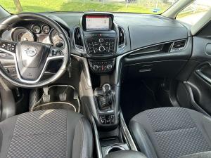 Melns Opel Zafira Tourer 2015 Šauļi, ar dzinēja tilpumu 1.60 L un nobraukumu 259 tūkst. km par 4850 €, foto 11 vietnē AUTOMOTO.COM.LV