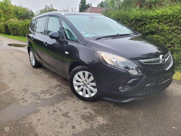 Melns Opel Zafira Tourer 2015 Vilkaviškis, ar dzinēja tilpumu 1.96 L un nobraukumu 178 tūkst. km par 5400 €, foto 1 vietnē AUTOMOTO.COM.LV
