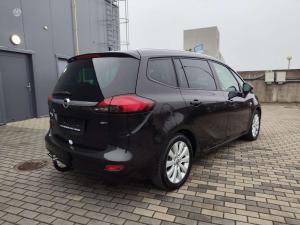 Melns Opel Zafira Tourer 2016 Šauļi, ar dzinēja tilpumu 1.96 L un nobraukumu 180 tūkst. km par 6400 €, foto 7 vietnē AUTOMOTO.COM.LV