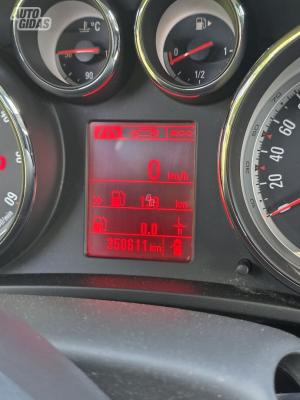 Black Opel Zafira Tourer 2016 in Mazeikiai, with an engine capacity of 2.00 L and mileage of 359 thousand km for 4700 €, photo 11 on AUTOMOTO.COM.LV