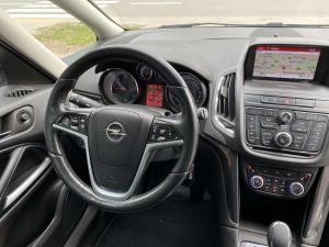 Black Opel Zafira Tourer 2016 in Marijampole, with an engine capacity of 1.96 L and mileage of 272 thousand km for 7250 €, photo 21 on AUTOMOTO.COM.LV