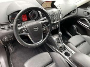 Black Opel Zafira Tourer 2016 in Marijampole, with an engine capacity of 1.96 L and mileage of 272 thousand km for 7250 €, photo 22 on AUTOMOTO.COM.LV