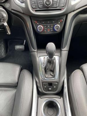 Black Opel Zafira Tourer 2016 in Marijampole, with an engine capacity of 1.96 L and mileage of 272 thousand km for 7250 €, photo 32 on AUTOMOTO.COM.LV