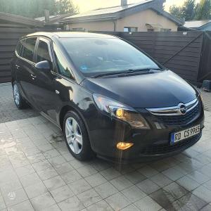 Melns Opel Zafira Tourer 2016 Klaipėda, ar dzinēja tilpumu 1.60 L un nobraukumu 195 tūkst. km par 6190 €, foto  vietnē AUTOMOTO.COM.LV