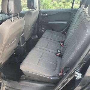 Black Opel Zafira Tourer 2016 in Klaipeda, with an engine capacity of 1.60 L and mileage of 195 thousand km for 6190 €, photo 10 on AUTOMOTO.COM.LV
