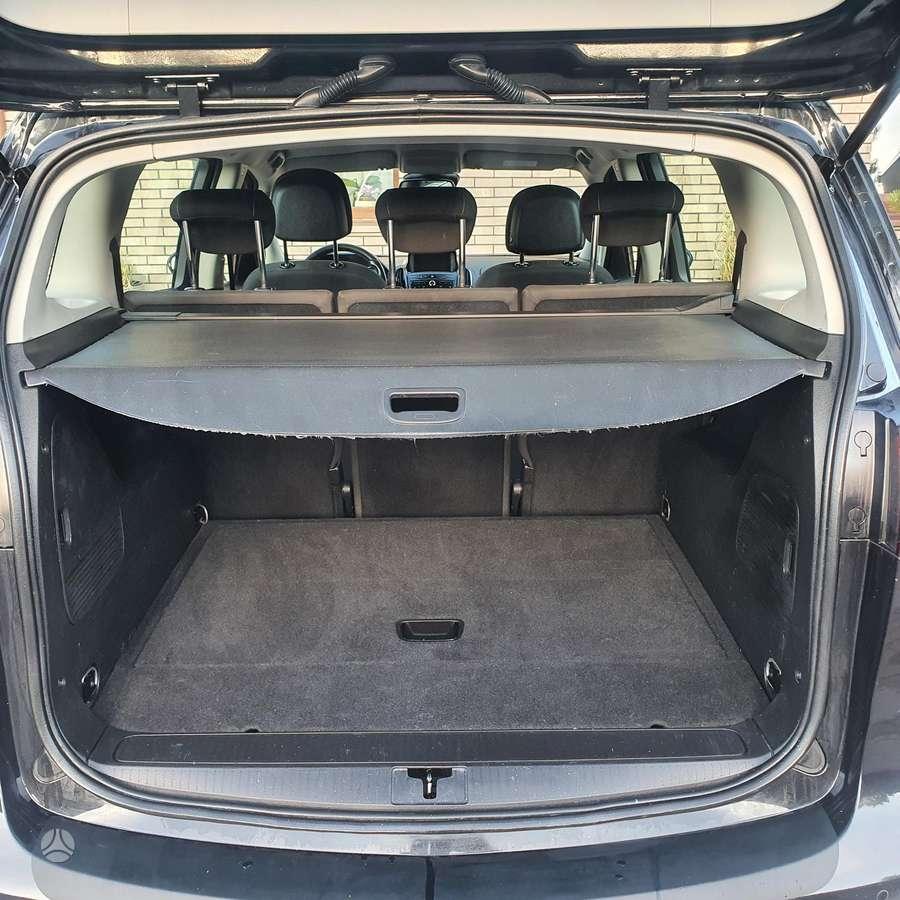 Black Opel Zafira Tourer 2016 in Klaipeda, with an engine capacity of 1.60 L and mileage of 195 thousand km for 6190 €, photo 13 on AUTOMOTO.COM.LV