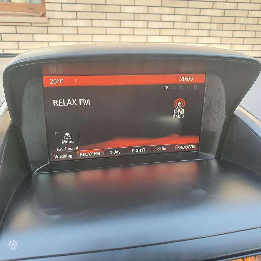 Black Opel Zafira Tourer 2016 in Klaipeda, with an engine capacity of 1.60 L and mileage of 195 thousand km for 6190 €, photo 16 on AUTOMOTO.COM.LV
