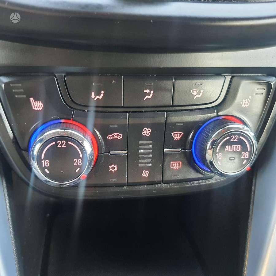 Black Opel Zafira Tourer 2016 in Klaipeda, with an engine capacity of 1.60 L and mileage of 195 thousand km for 6190 €, photo 18 on AUTOMOTO.COM.LV