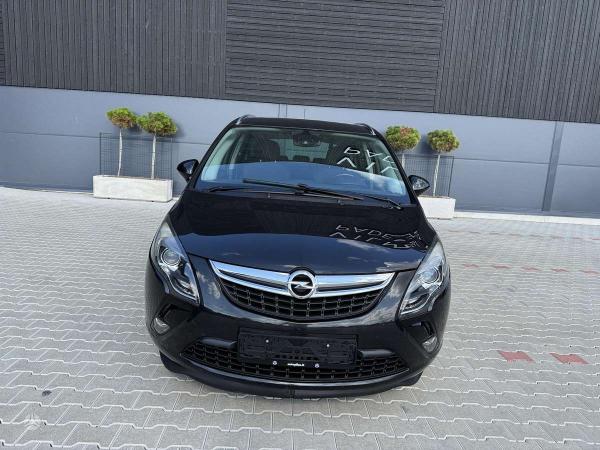 Черный Опель Zafira Tourer 2016 в Шяуляй, объемом двигателя 1.60 л и пробегом 240 тыс. км за 5150 €, фото 2 на AUTOMOTO.COM.LV