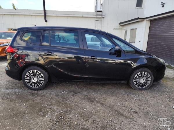 Черный Опель Zafira Tourer 2016 в Утена, объемом двигателя 1.60 л и пробегом 253 тыс. км за 4900 €, фото 7 на AUTOMOTO.COM.LV