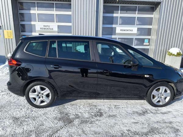 Melns Opel Zafira Tourer 2017 Joniškis, ar dzinēja tilpumu 2.00 L un nobraukumu 225 tūkst. km par 7050 €, foto 7 vietnē AUTOMOTO.COM.LV