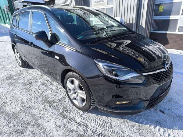 Melns Opel Zafira Tourer 2017 Joniškis, ar dzinēja tilpumu 2.00 L un nobraukumu 225 tūkst. km par 7050 €, foto 8 vietnē AUTOMOTO.COM.LV