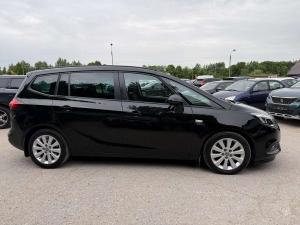 Черный Опель Zafira Tourer 2017 в Шяуляй, объемом двигателя 1.96 л и пробегом 268 тыс. км за 7000 €, фото 8 на AUTOMOTO.COM.LV
