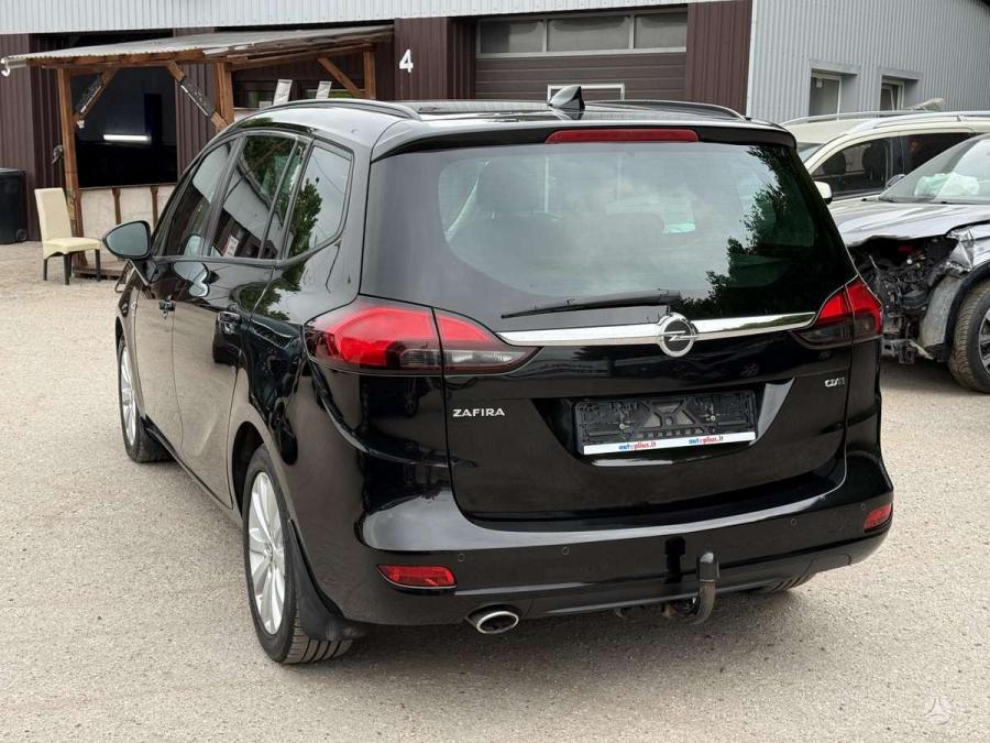 Черный Опель Zafira Tourer 2017 в Шяуляй, объемом двигателя 1.96 л и пробегом 268 тыс. км за 7000 €, фото 11 на AUTOMOTO.COM.LV