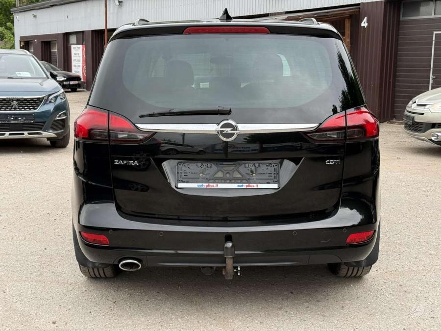 Черный Опель Zafira Tourer 2017 в Шяуляй, объемом двигателя 1.96 л и пробегом 268 тыс. км за 7000 €, фото 12 на AUTOMOTO.COM.LV