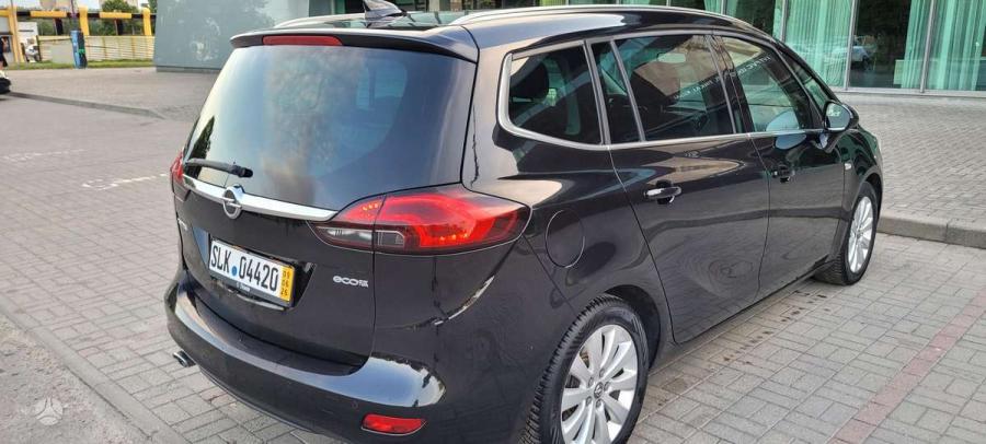 Melns Opel Zafira Tourer 2017 Šauļi, ar dzinēja tilpumu 1.96 L un nobraukumu 223 tūkst. km par 6999 €, foto 7 vietnē AUTOMOTO.COM.LV