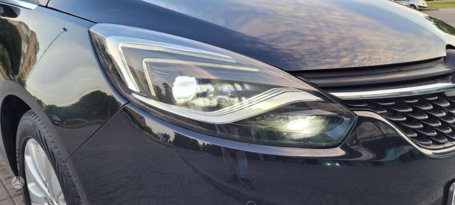 Melns Opel Zafira Tourer 2017 Šauļi, ar dzinēja tilpumu 1.96 L un nobraukumu 223 tūkst. km par 6999 €, foto 11 vietnē AUTOMOTO.COM.LV