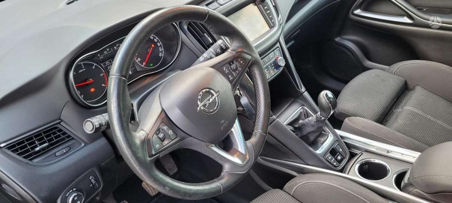 Melns Opel Zafira Tourer 2017 Šauļi, ar dzinēja tilpumu 1.96 L un nobraukumu 223 tūkst. km par 6999 €, foto 13 vietnē AUTOMOTO.COM.LV