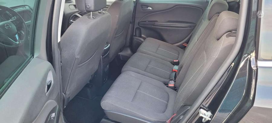 Melns Opel Zafira Tourer 2017 Šauļi, ar dzinēja tilpumu 1.96 L un nobraukumu 223 tūkst. km par 6999 €, foto 24 vietnē AUTOMOTO.COM.LV