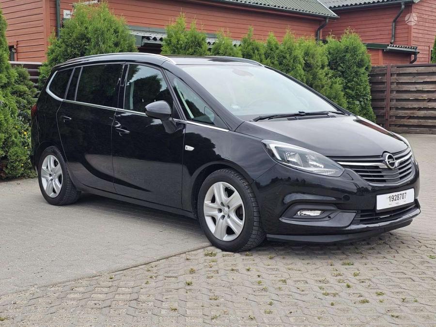 Черный Опель Zafira Tourer 2017 в Кретинга, объемом двигателя 1.96 л и пробегом 304 тыс. км за 7999 €, фото 8 на AUTOMOTO.COM.LV