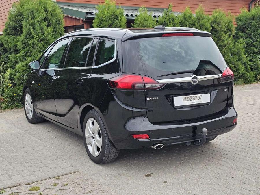 Черный Опель Zafira Tourer 2017 в Кретинга, объемом двигателя 1.96 л и пробегом 304 тыс. км за 7999 €, фото 10 на AUTOMOTO.COM.LV