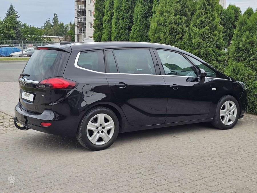 Черный Опель Zafira Tourer 2017 в Кретинга, объемом двигателя 1.96 л и пробегом 304 тыс. км за 7999 €, фото 13 на AUTOMOTO.COM.LV