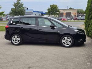 Черный Опель Zafira Tourer 2017 в Кретинга, объемом двигателя 1.96 л и пробегом 304 тыс. км за 7999 €, фото 14 на AUTOMOTO.COM.LV