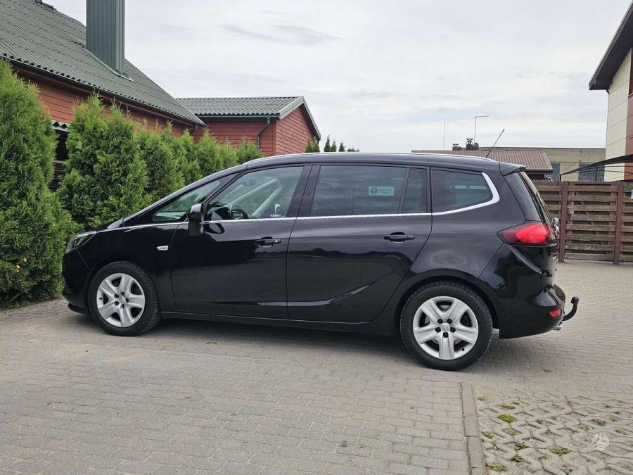 Черный Опель Zafira Tourer 2017 в Кретинга, объемом двигателя 1.96 л и пробегом 304 тыс. км за 7999 €, фото 17 на AUTOMOTO.COM.LV