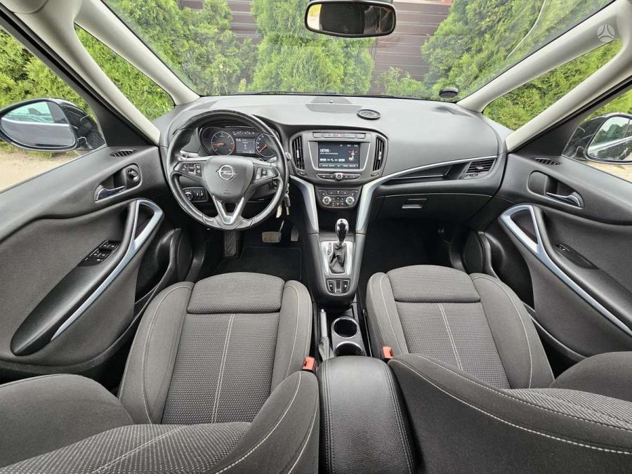 Черный Опель Zafira Tourer 2017 в Кретинга, объемом двигателя 1.96 л и пробегом 304 тыс. км за 7999 €, фото 18 на AUTOMOTO.COM.LV