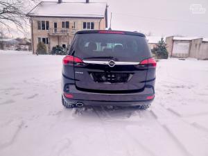 Черный Опель Zafira Tourer 2018 в Вильнюс, объемом двигателя 2.00 л и пробегом 226 тыс. км за 7950 €, фото 4 на AUTOMOTO.COM.LV
