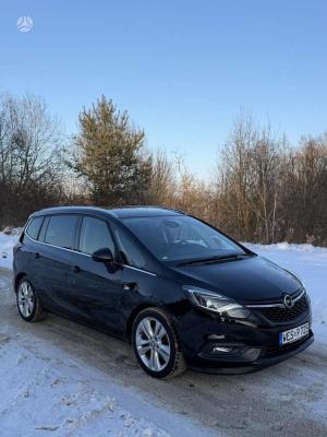 Черный Опель Zafira Tourer 2018 в Утена, объемом двигателя 1.60 л и пробегом 91 тыс. км за 10750 €, фото 19 на AUTOMOTO.COM.LV