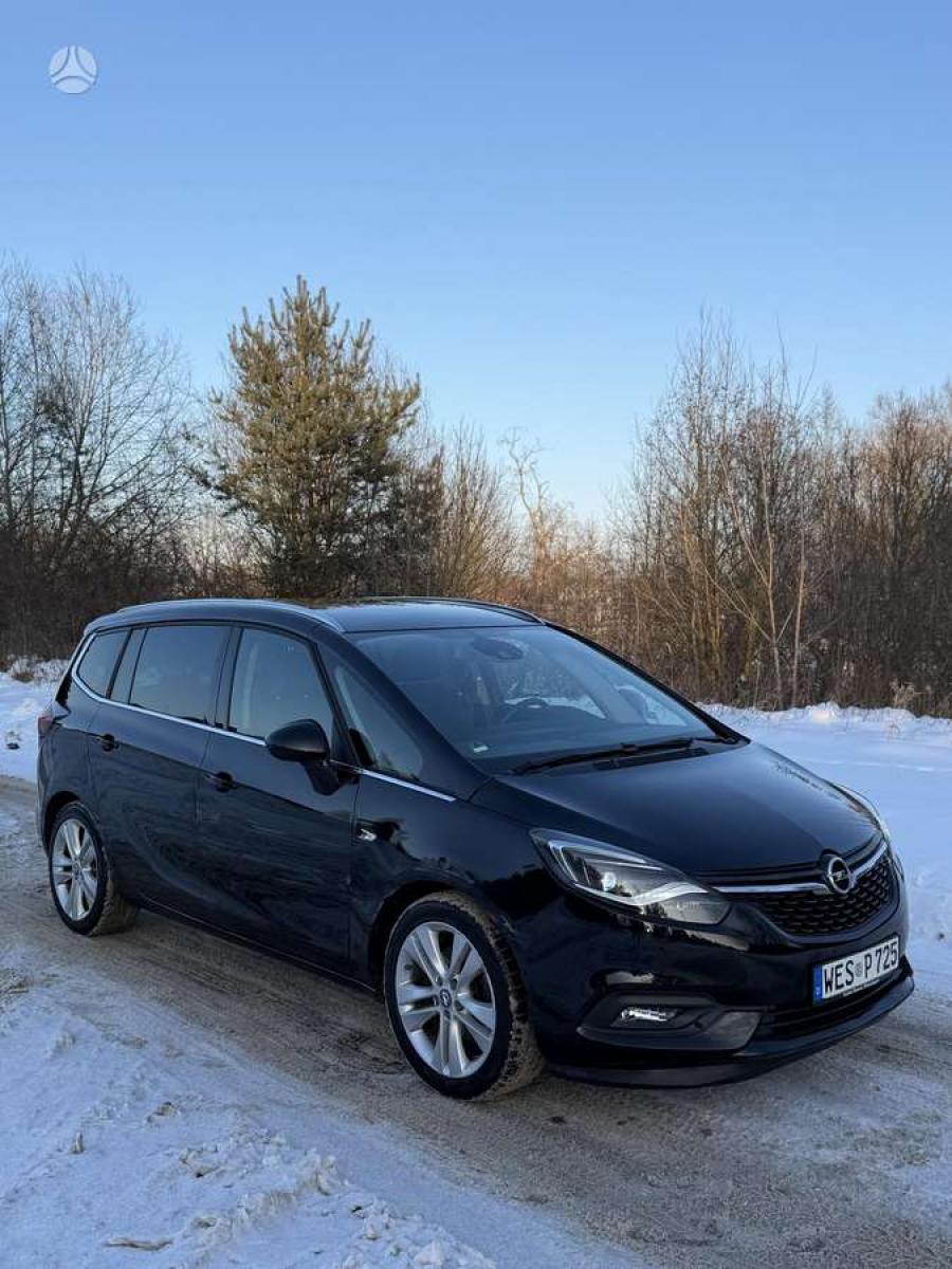 Черный Опель Zafira Tourer 2018 в Утена, объемом двигателя 1.60 л и пробегом 91 тыс. км за 10750 €, фото 19 на AUTOMOTO.COM.LV