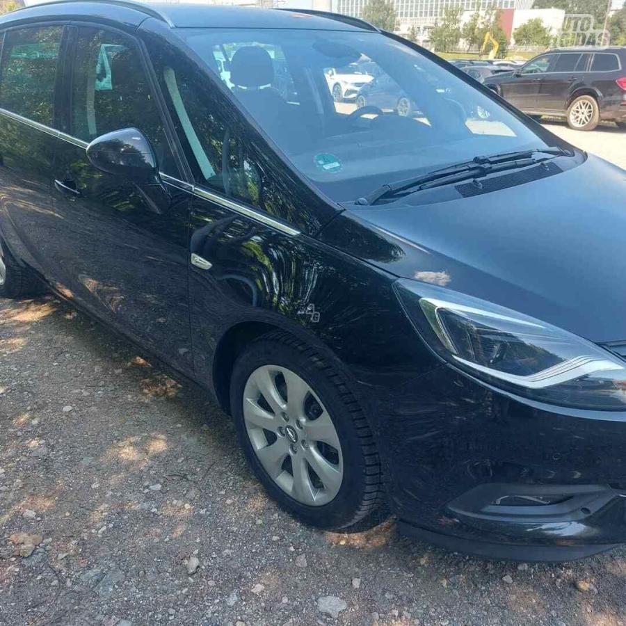 Черный Опель Zafira Tourer 2018 в Каунас, объемом двигателя 2.00 л и пробегом 204 тыс. км за 8750 €, фото 3 на AUTOMOTO.COM.LV