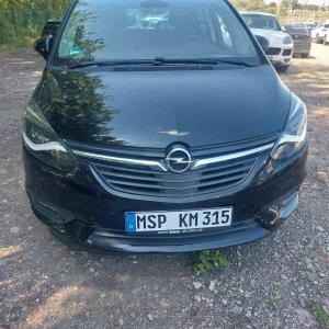 Черный Опель Zafira Tourer 2018 в Каунас, объемом двигателя 2.00 л и пробегом 204 тыс. км за 8750 €, фото 5 на AUTOMOTO.COM.LV